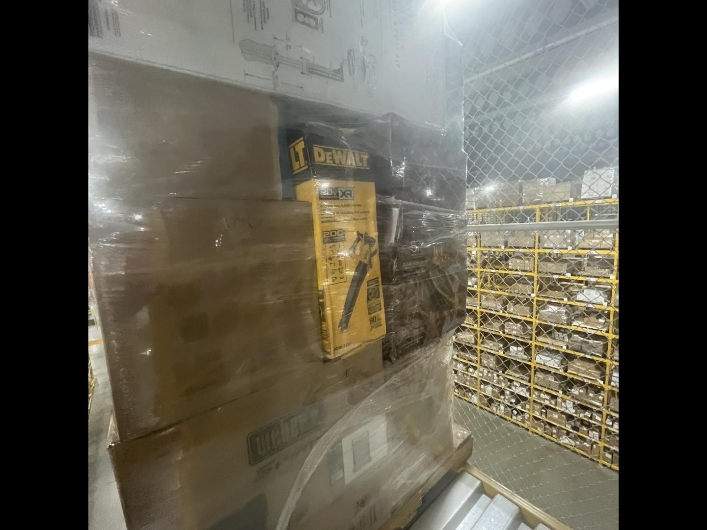 6 Pallets of UNMANIFESTED Mixed Merchandise, Used - Fair Condition ...