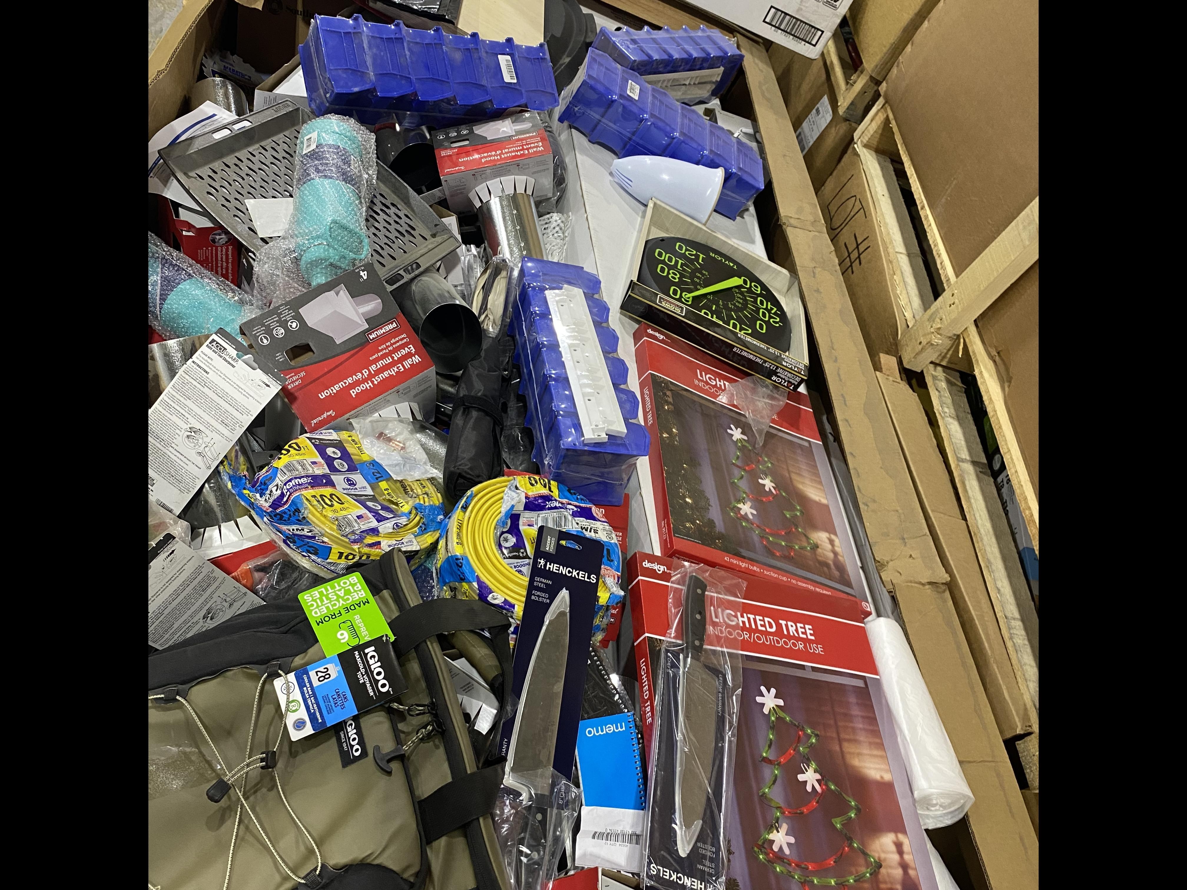 1 Pallet of UNMANIFESTED Mixed Merchandise, Used - Good Condition ...