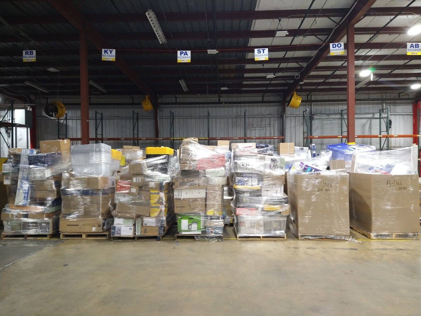 Truckload (21 Pallets) of Unmanifested Merchandise, Internet Returns ...