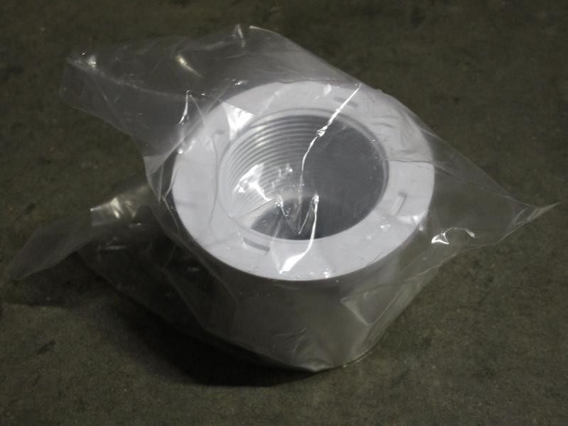 1 Pallet from Signature Hardware of PVC Hub Adapters, 2,000 Units, New ...